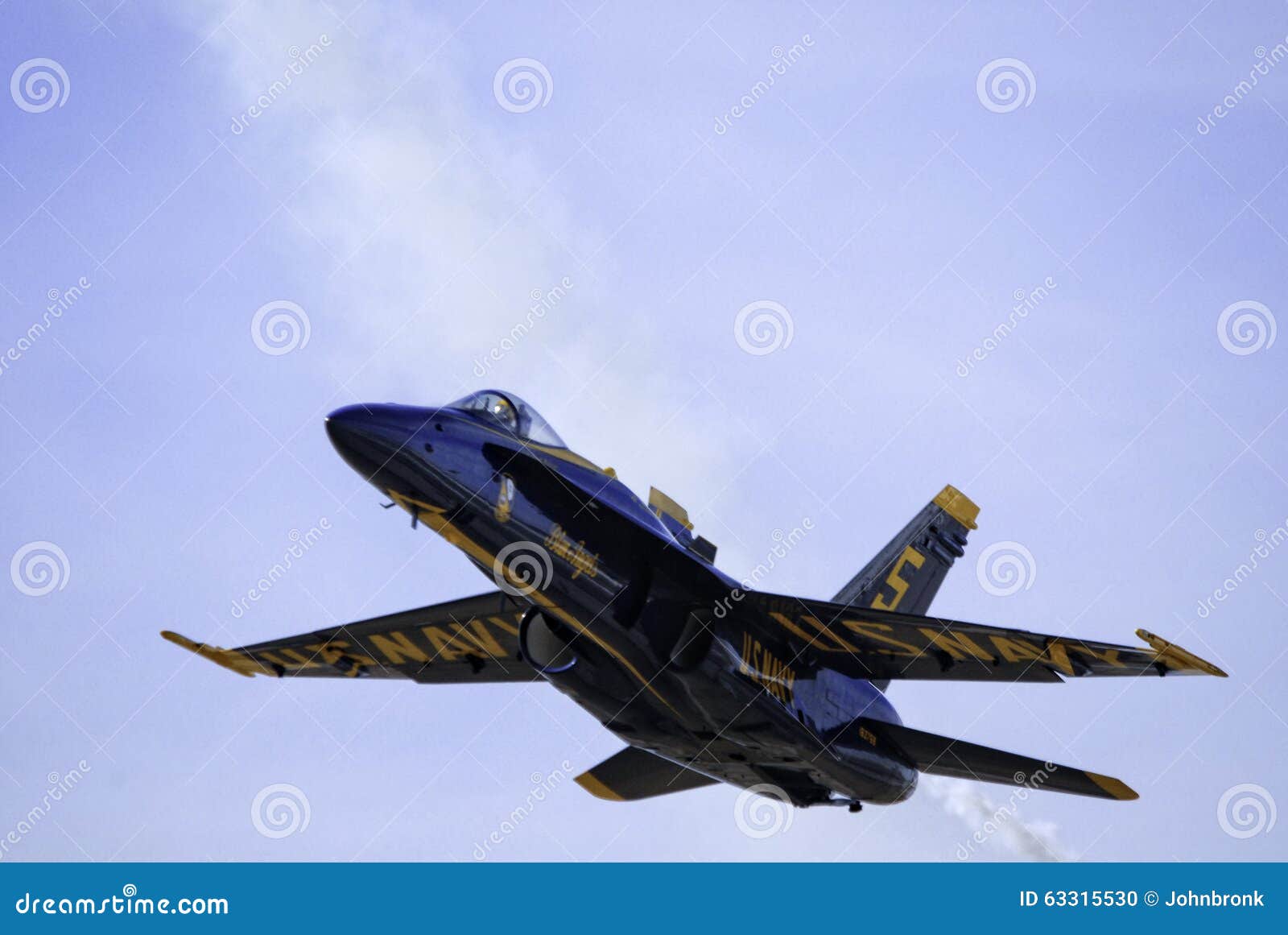 Blue Angels Solo editorial image. Image of event, aircraft - 63315530