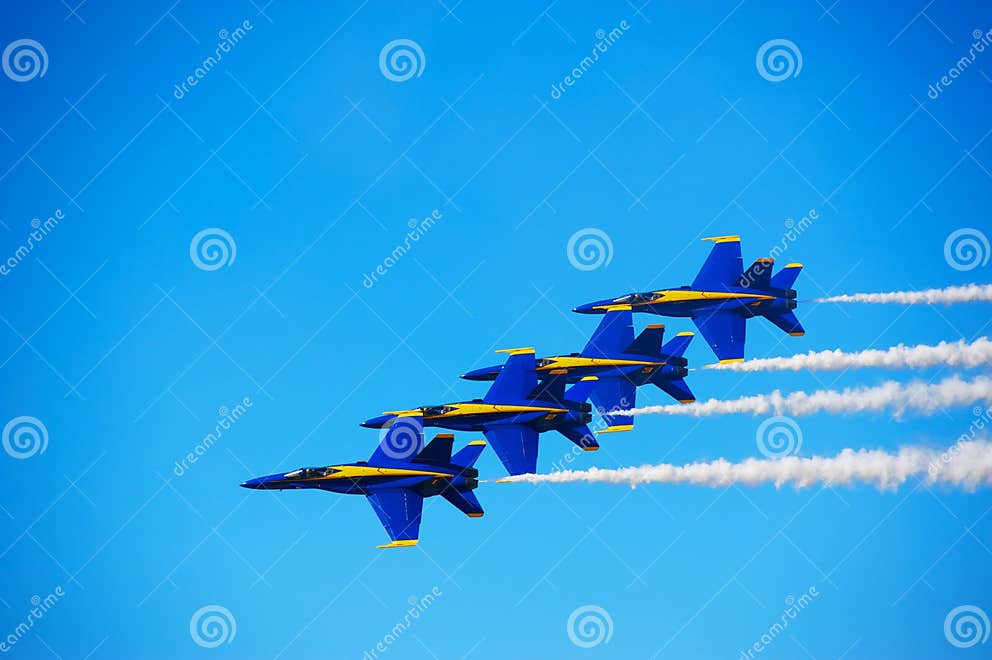 Blue Angles Formation editorial image. Image of flight - 27592955