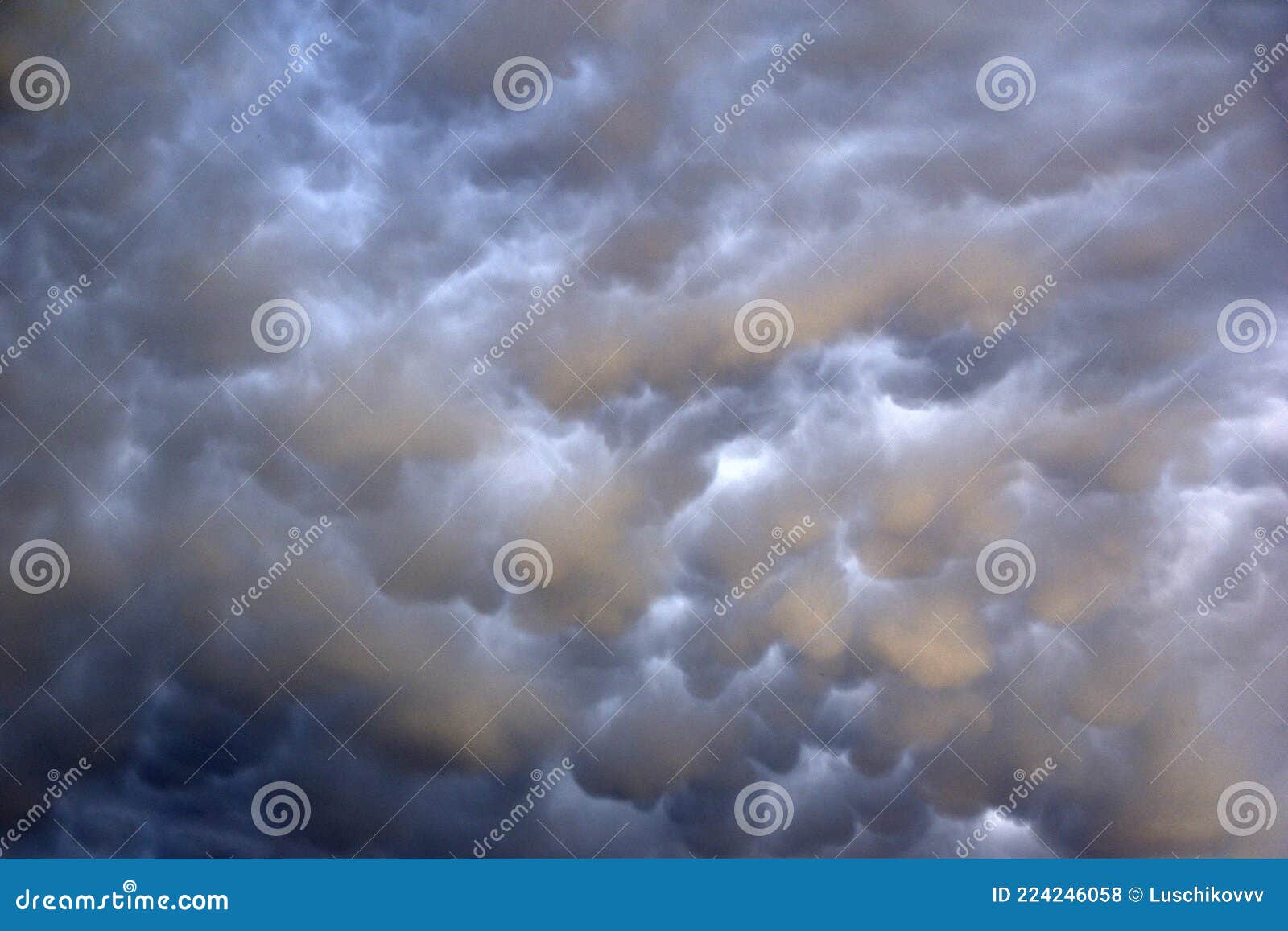 Blue Background of Blue Storm Clouds Summer Thunderstorms Mammatus ...