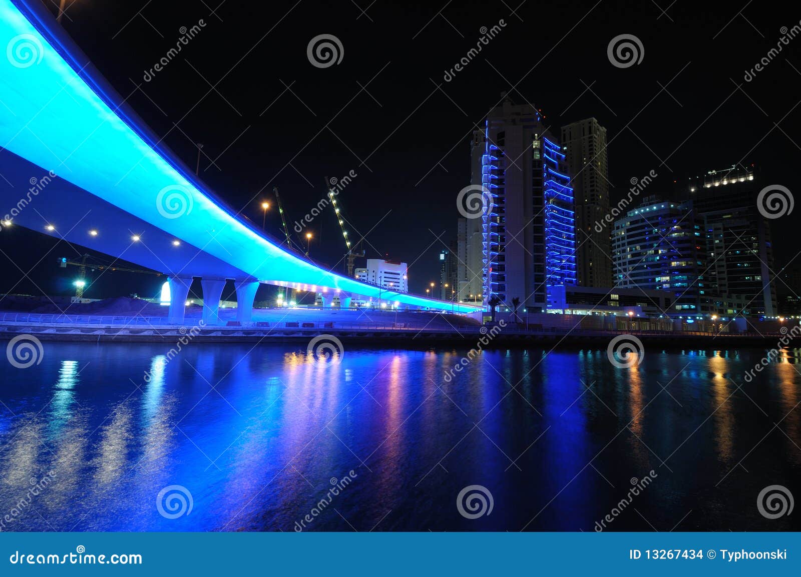 Blue Bridge in Dubai Marina Stock Photo - Image of highrise, east: 13267434