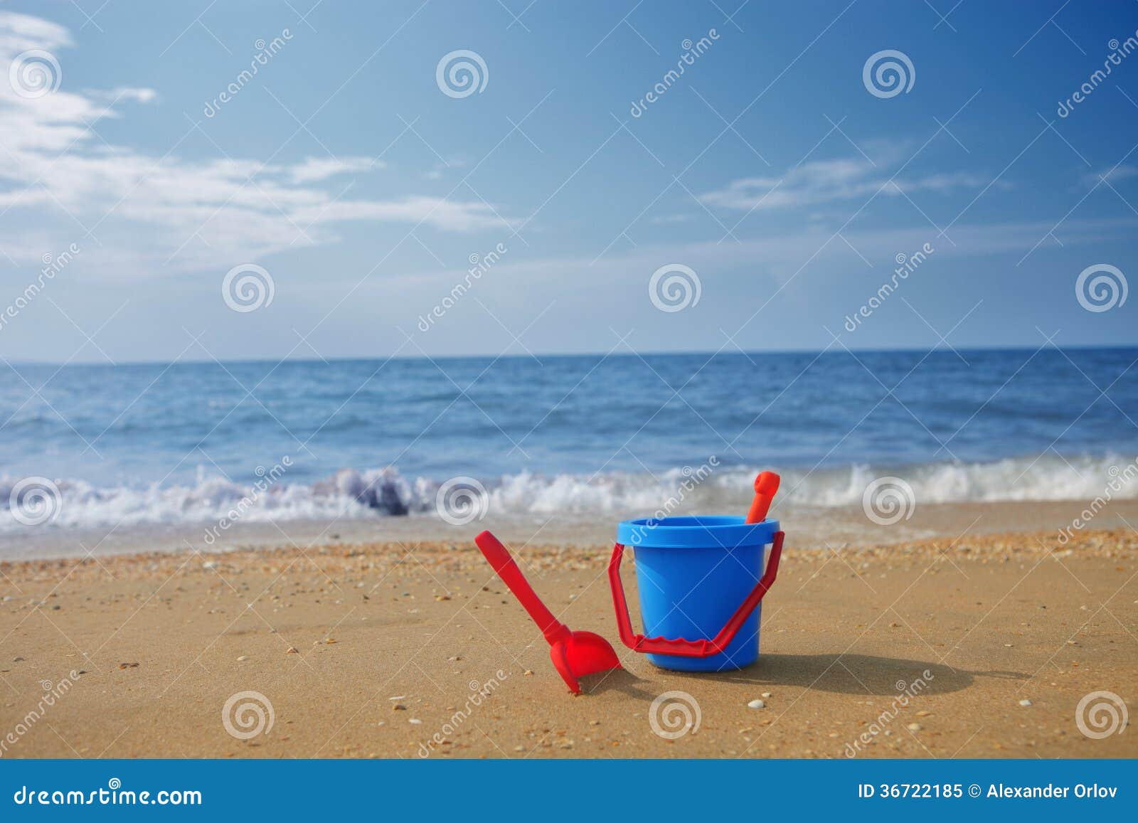 Blue Bucket on beach stock image. Image of bucket, plastic - 36722185