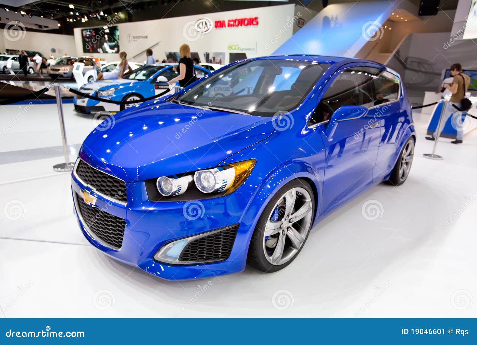 Blue car Chevrolet editorial photo. Image of metal, headlight - 19046601