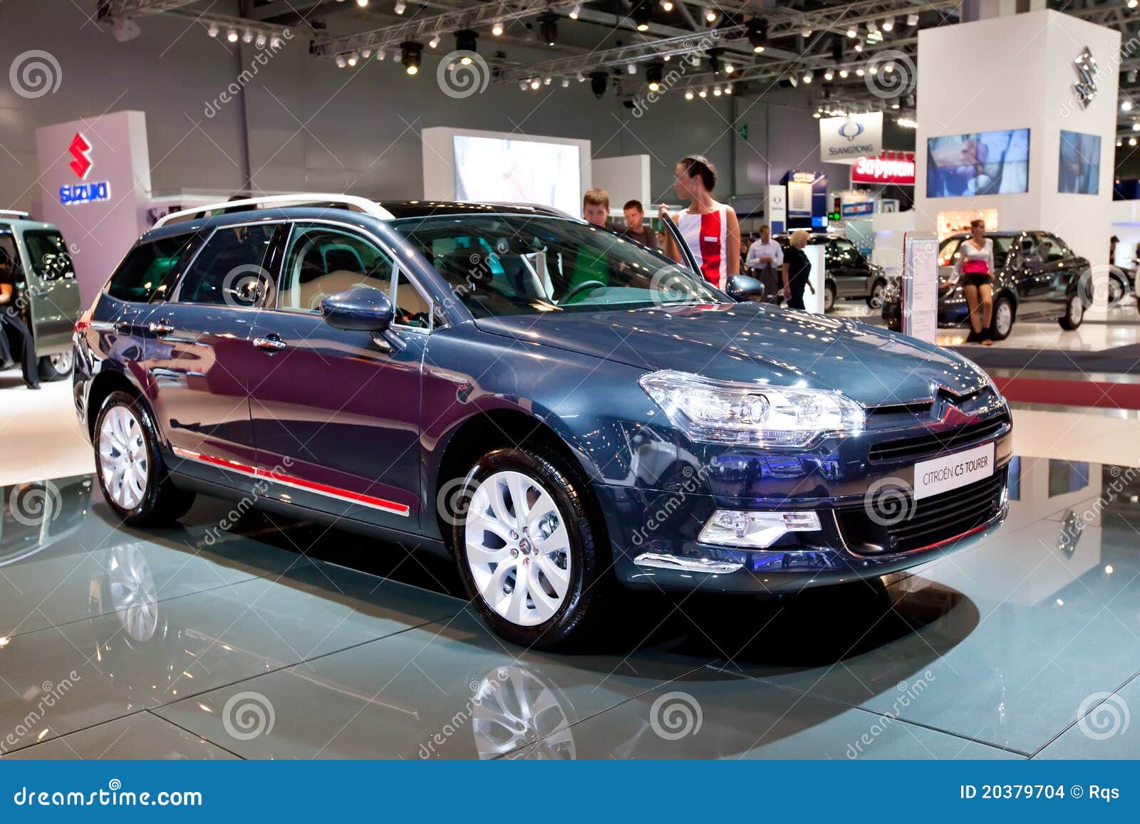 Blue car Citroen C5 editorial stock image. Image of cowl - 20379704