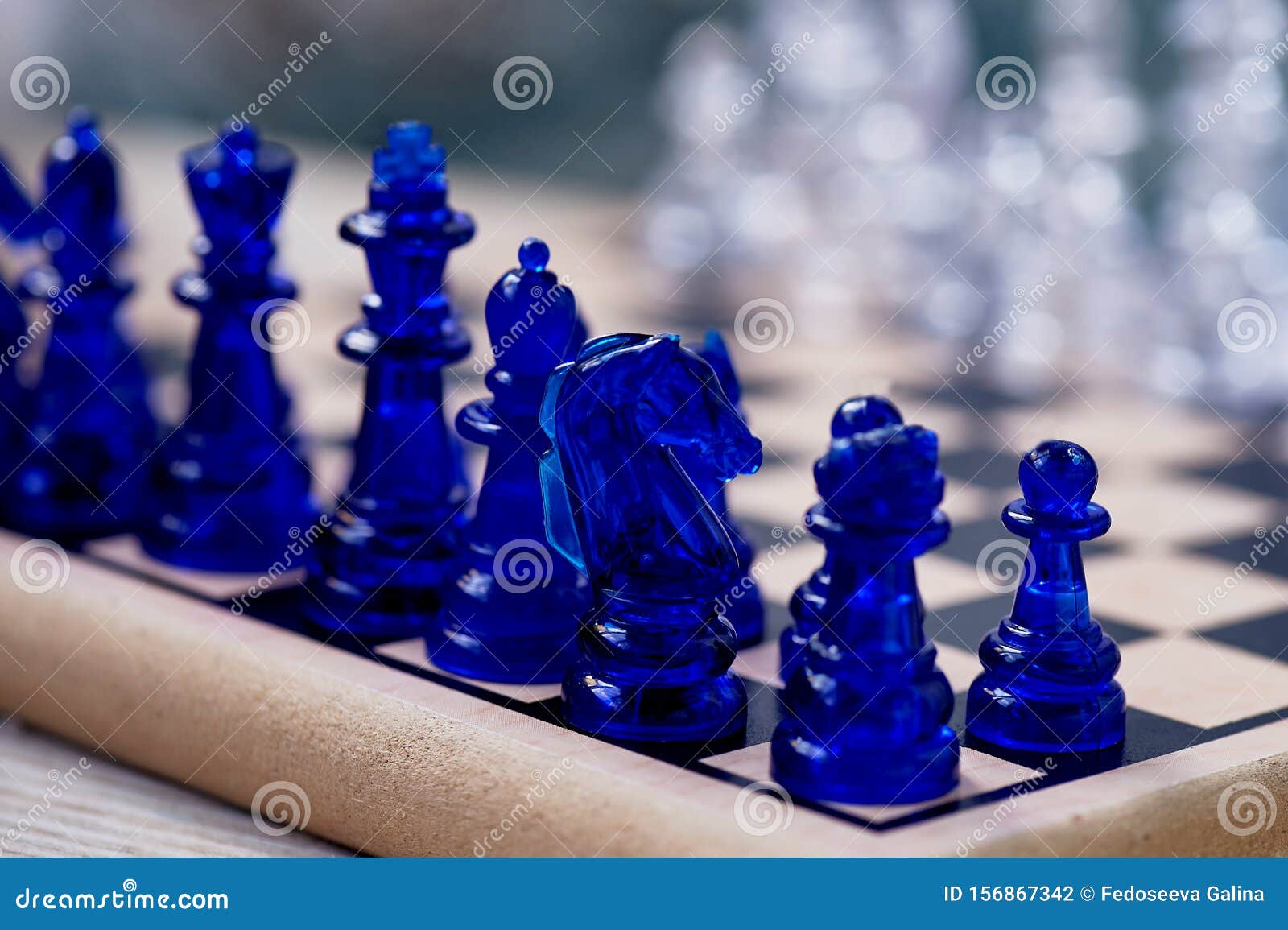 Red And Blue Chess Knight Confronting In Boxing Ring Stock Photo ...