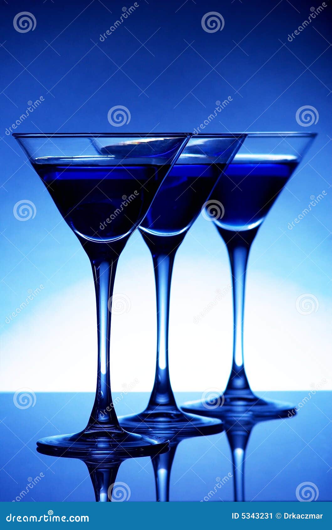 Blue cocktail stock image. Image of blue, elegant, beverage - 5343231