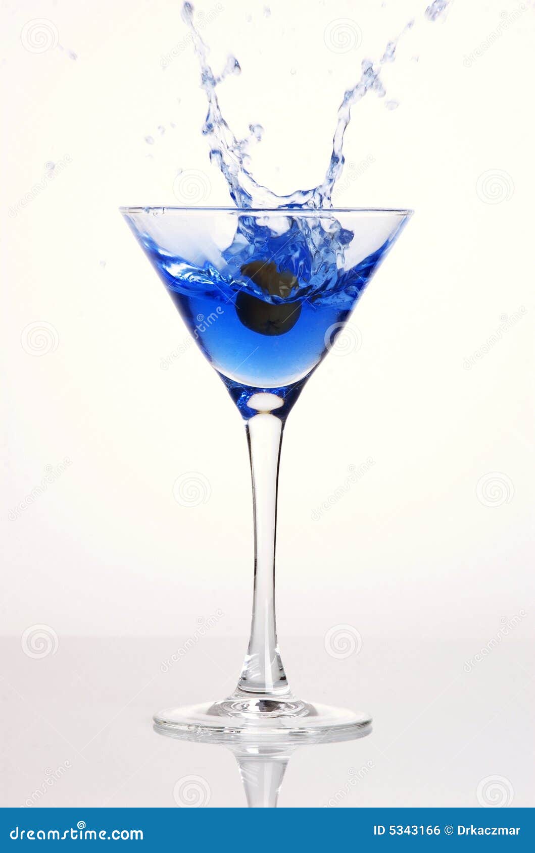 Blue cocktail splash stock photo. Image of alcohol, cosmo - 5343166
