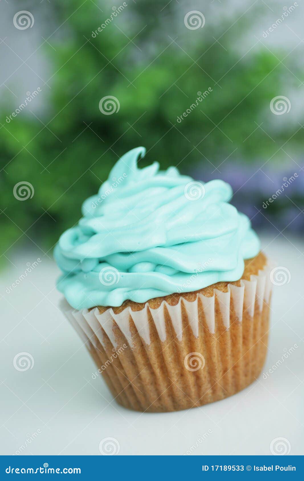 Blue cup cake stock image. Image of sweets, food, cupcake - 17189533