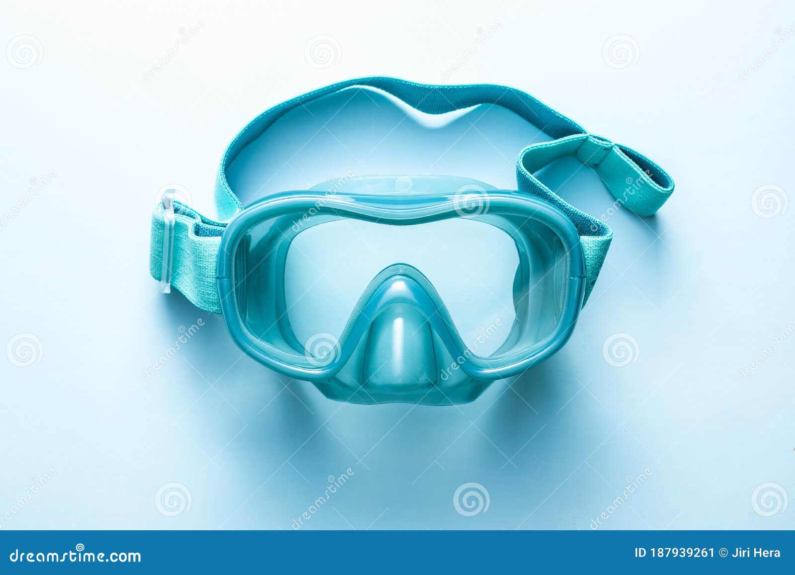 Blue diving mask stock image. Image of ocean, protective - 187939261