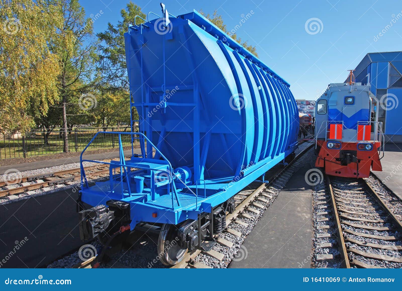 Blue Freight Car for Loose Freight and Shunting Stock Image - Image of ...