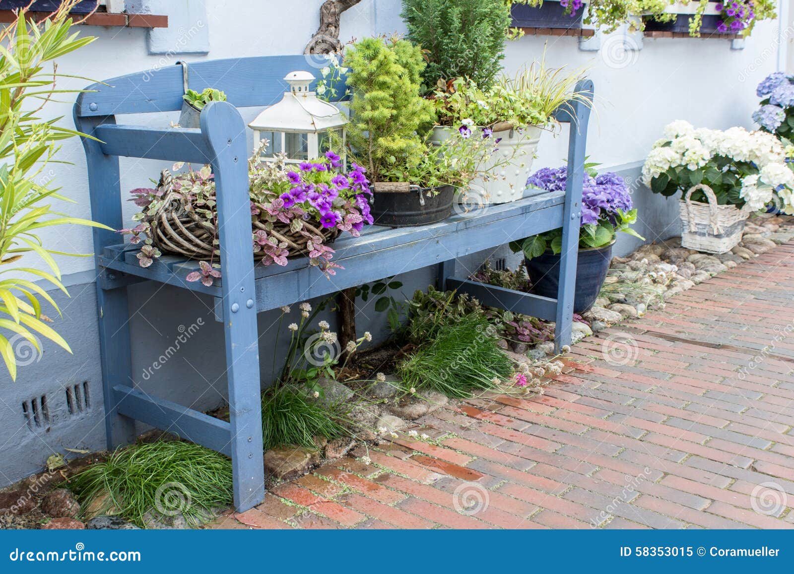 Bench Garden Blue at Zane Morrison blog