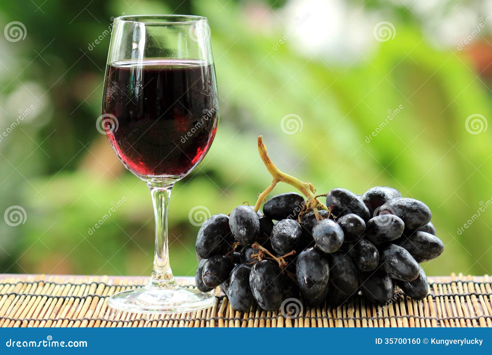 Blue grape fruit juice stock photo. Image of grow, fruit - 35700160