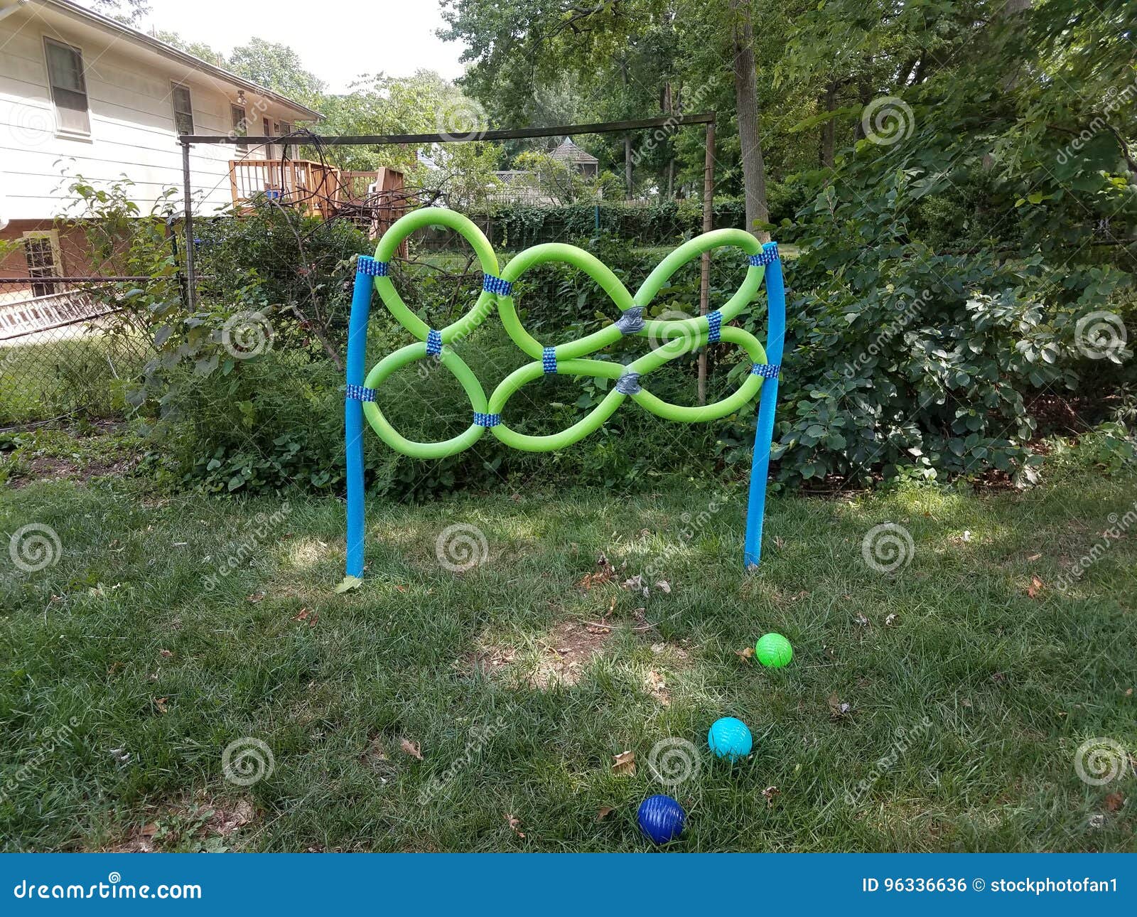 Axe Throwing Target, Hatchet Throwing Bullseye Royalty-Free Stock Image ...