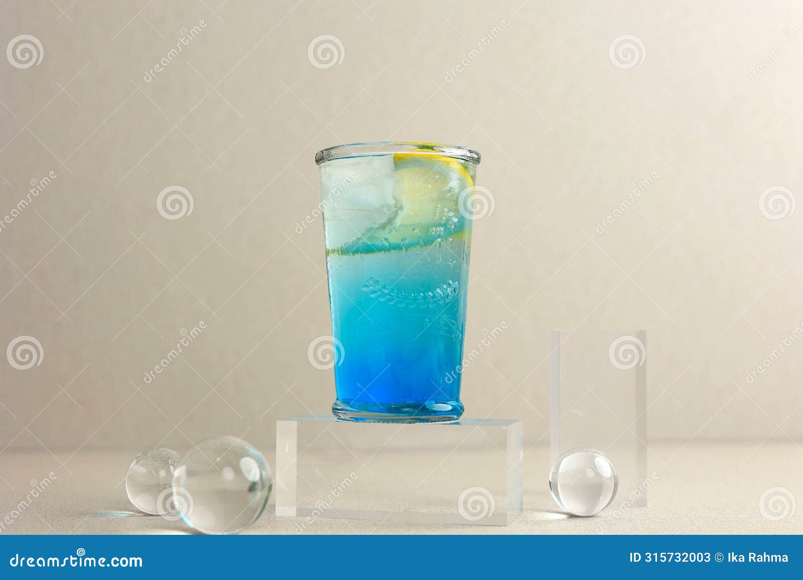 Blue Lagoon or Ocean Blue Cocktail with Sliced Lemon Stock Image ...