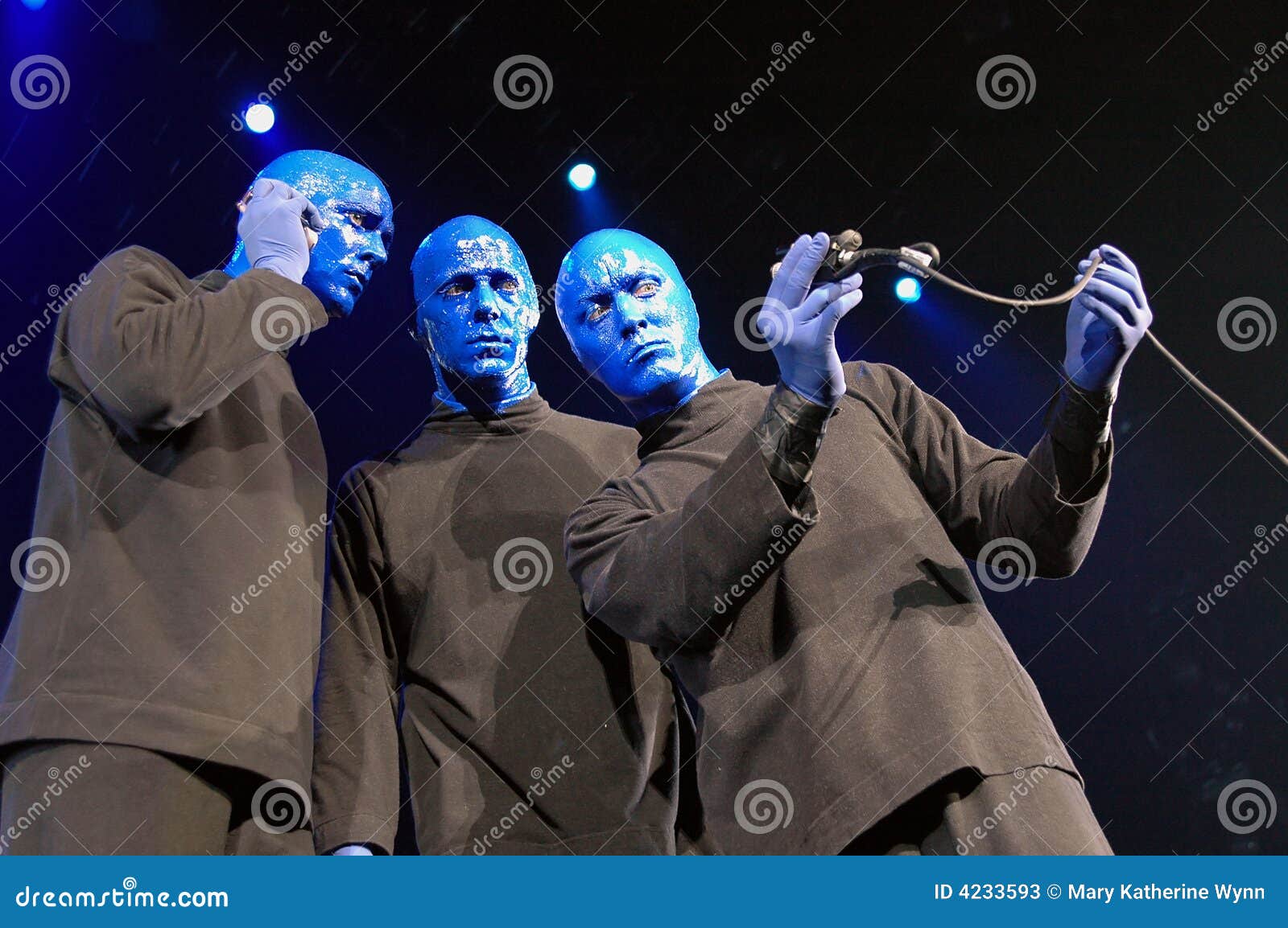 Blue man group performance editorial stock photo. Image of actor - 4233593
