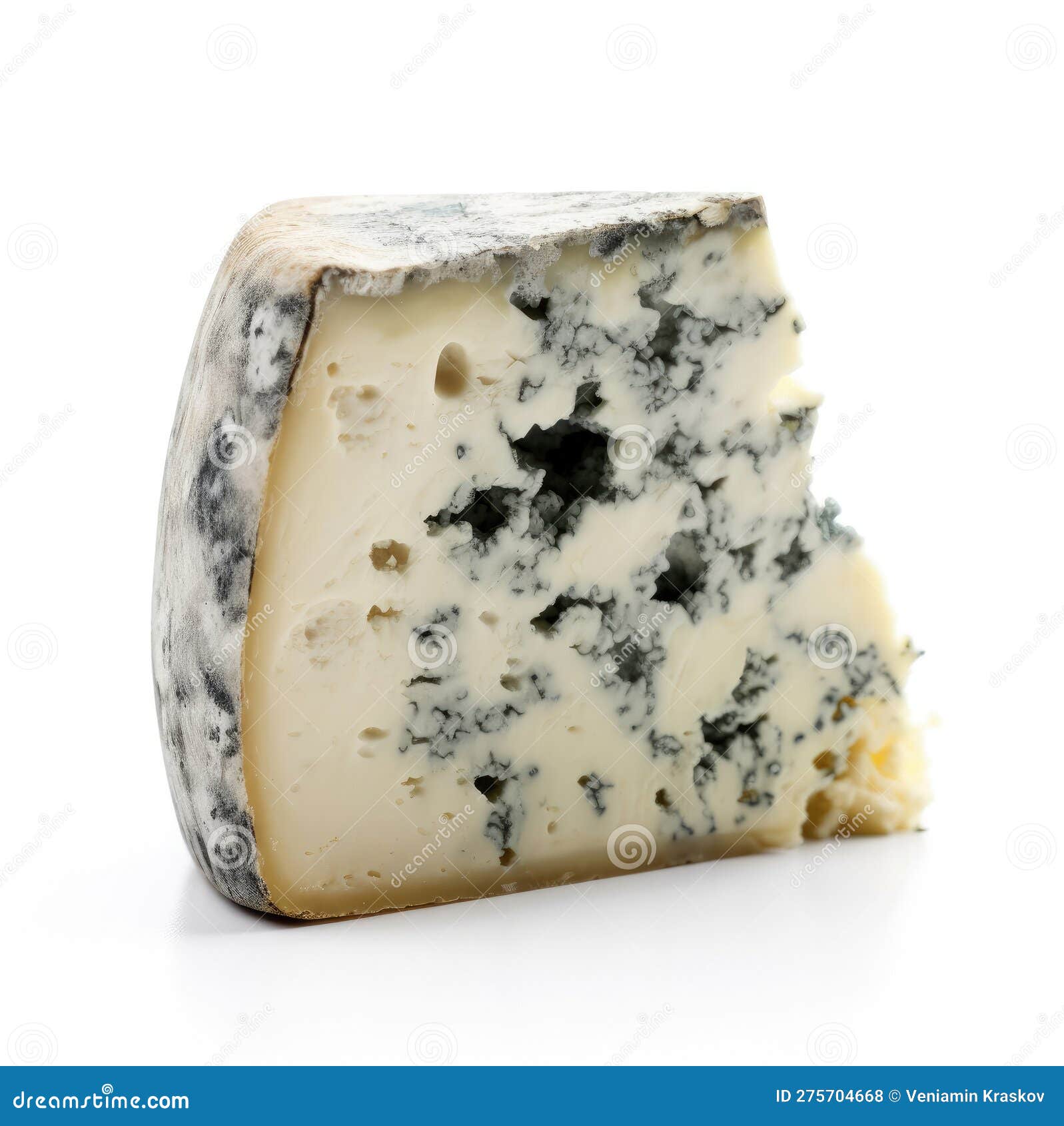 Blue mold cheese stock illustration. Illustration of portion - 275704668