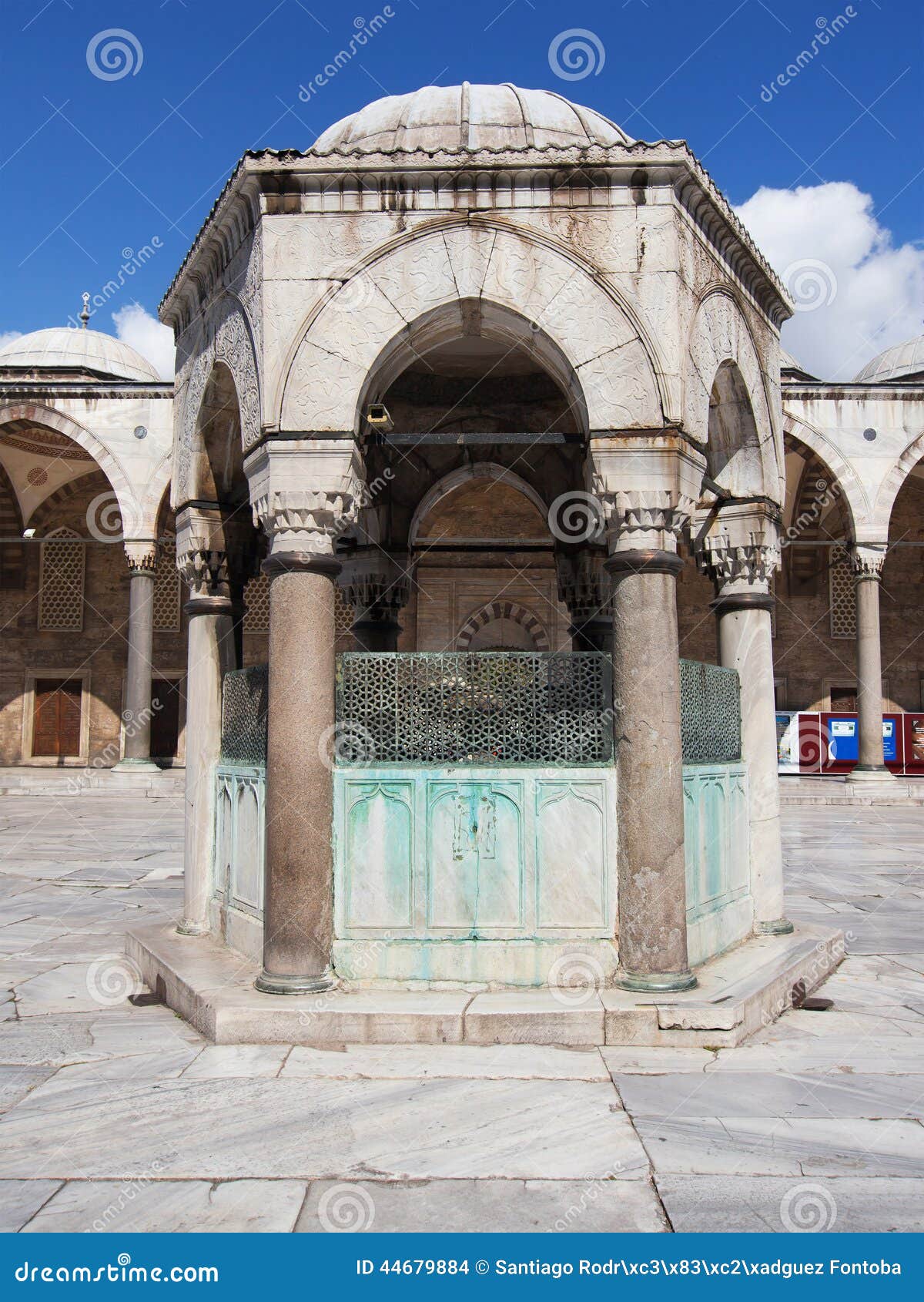 Blue Mosque Ablution Fountain Stock Photo - Image of exterior, mosque ...