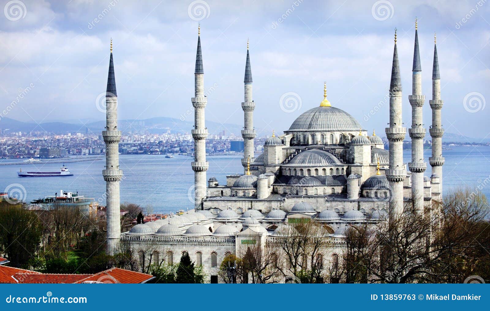Blue mosque Istanbul stock image. Image of architecture - 13859763