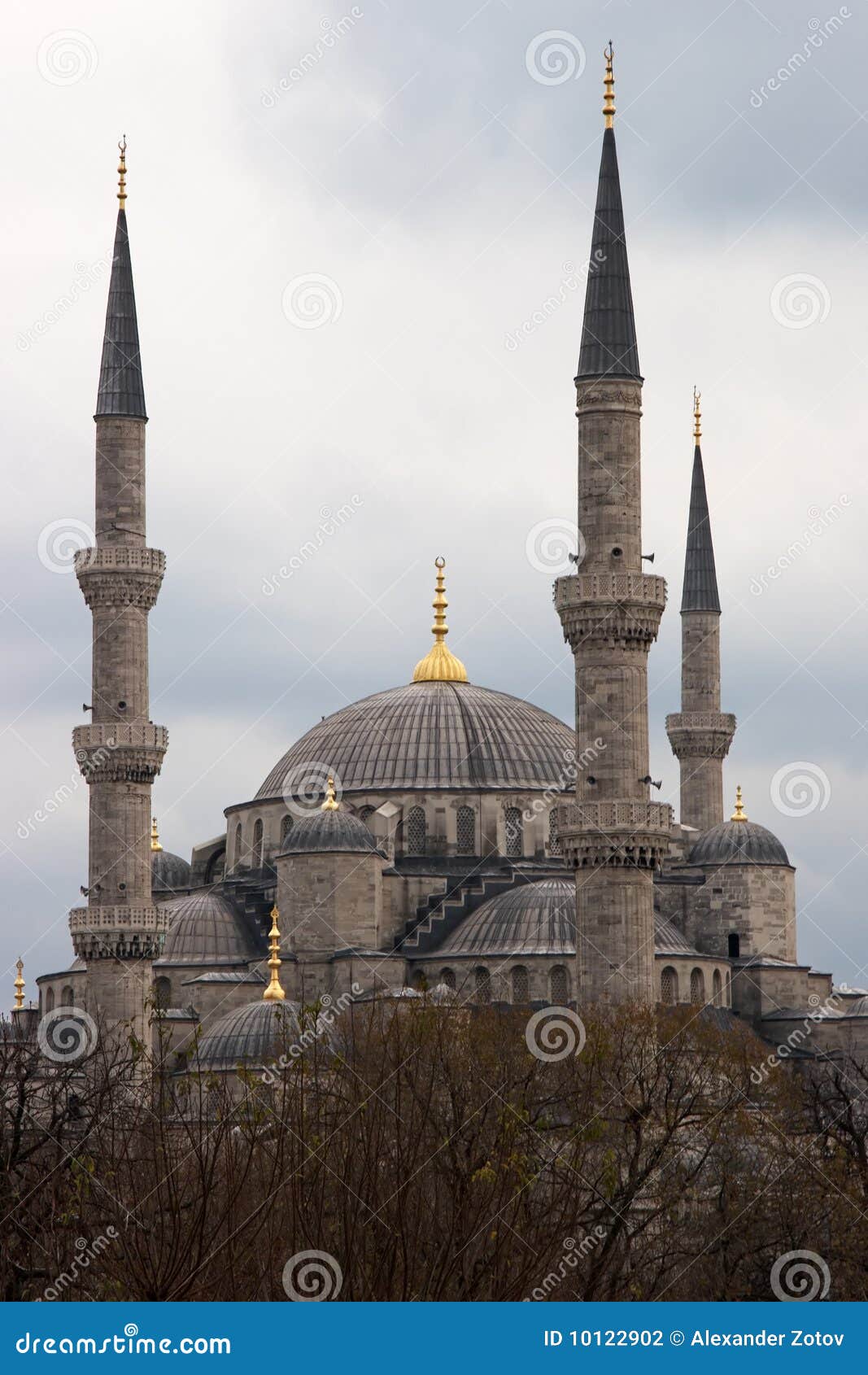 Vertical Image of Blue Mosque in Winter, Istanbul, Turkey Stock Photo ...