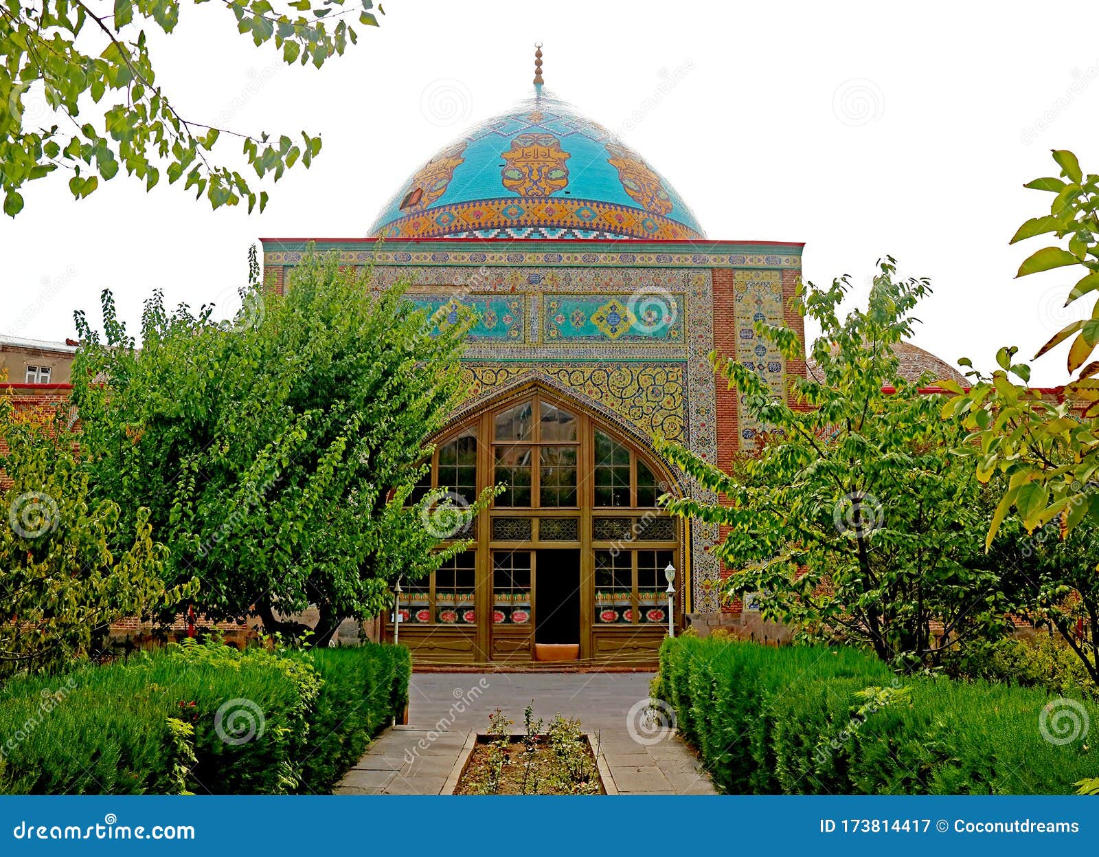 Blue Mosque of Yerevan, the Largest and the only Active Mosque in ...