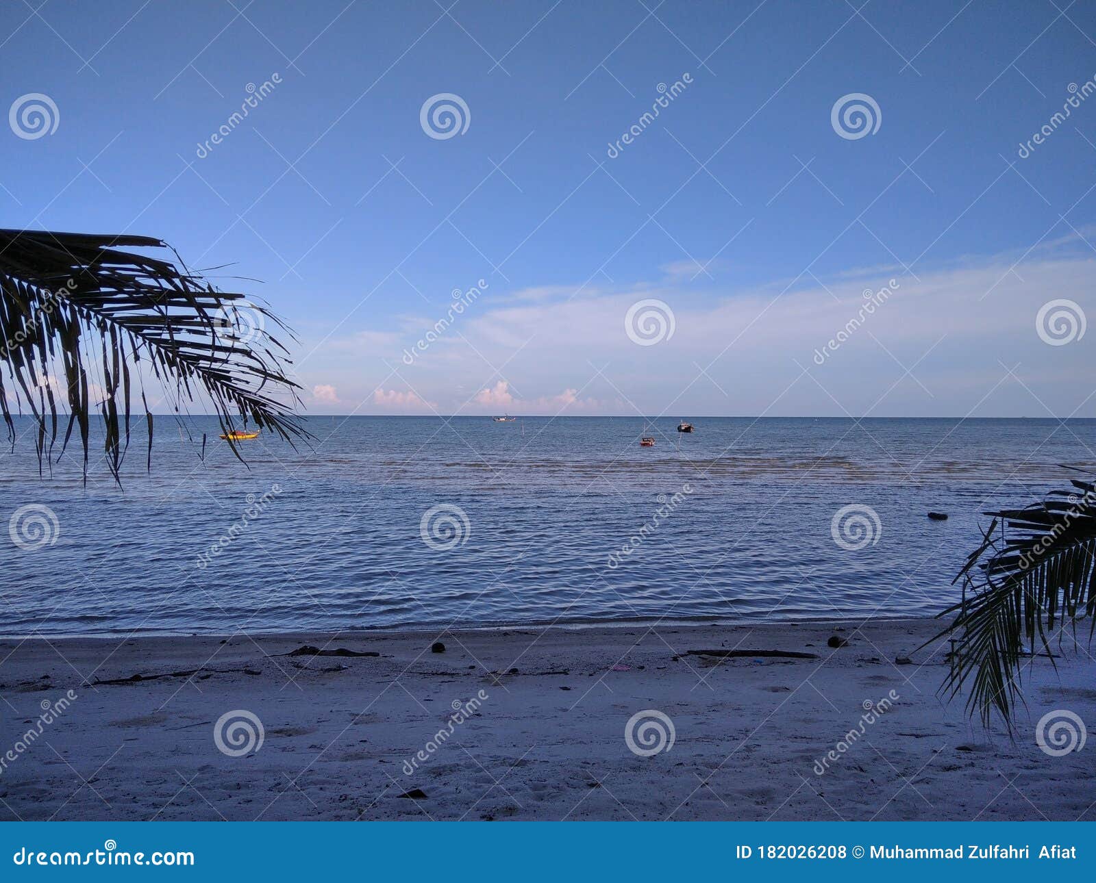 Blue Ocean in Frame stock photo. Image of coast, dusk - 182026208
