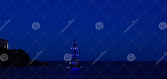 Blue ocean and ship stock illustration. Illustration of light - 189195073