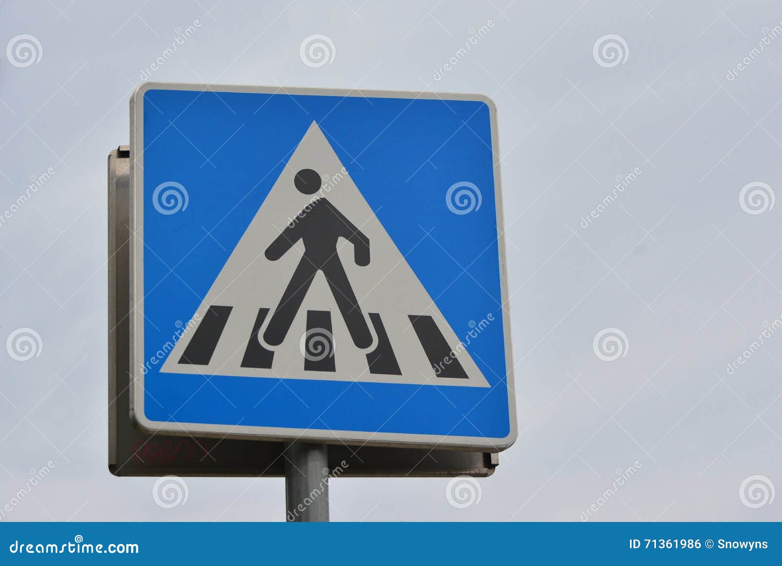 Blue Pedestrian Crossing Street Sign Stock Photo - Image of daylight ...