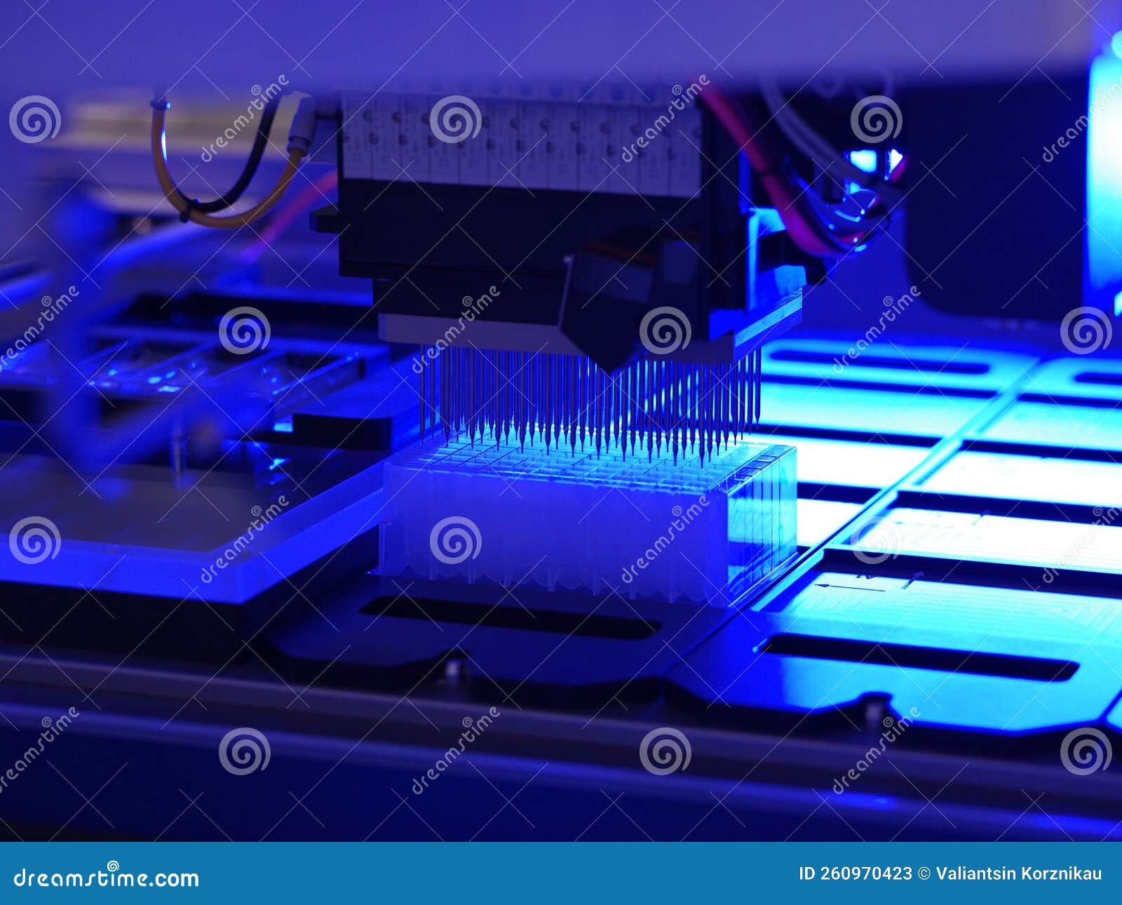Blue Processing DNA Laboratory Equipment Stock Image - Image of analyse ...