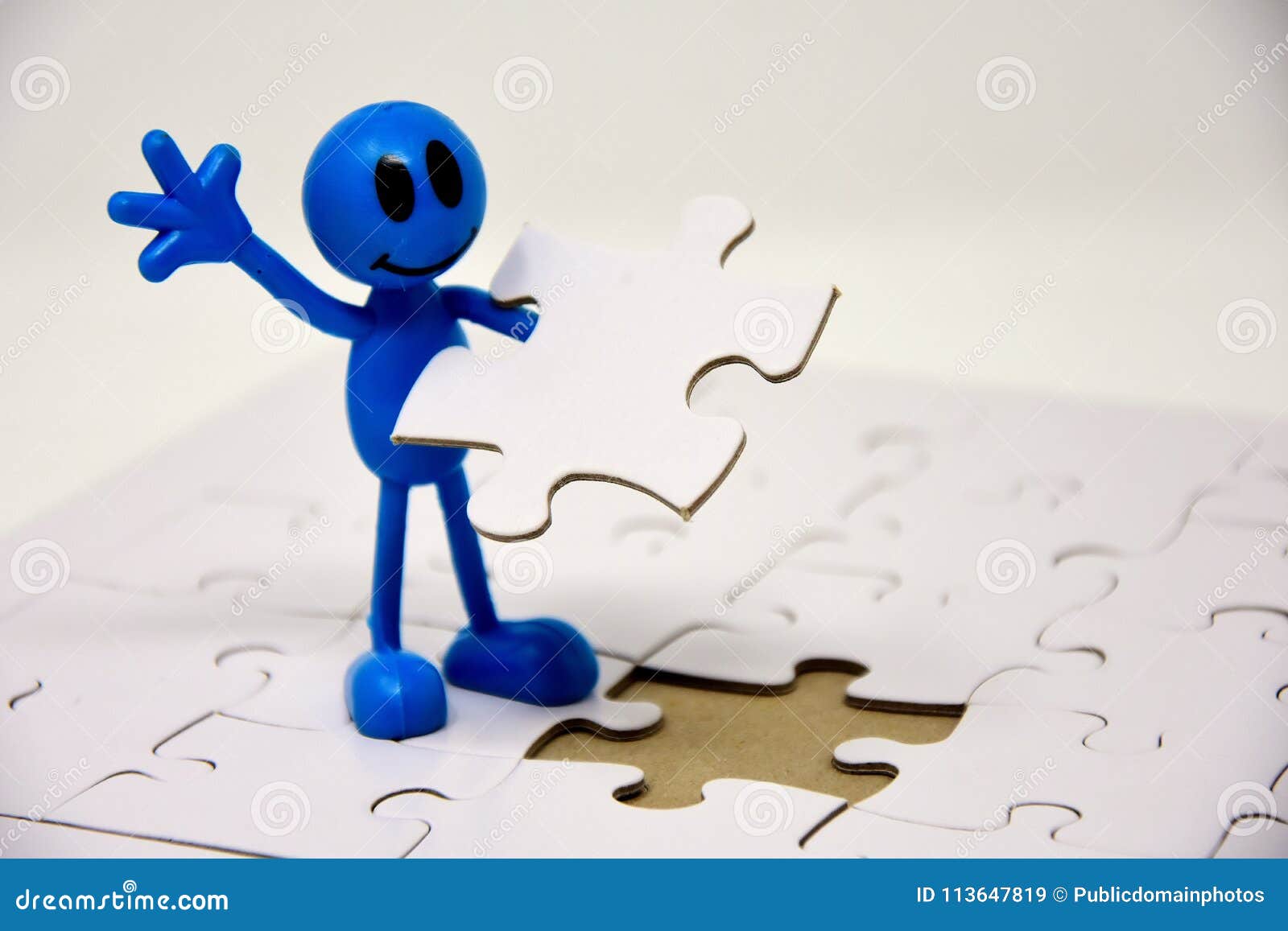 Blue, Product Design, Human Behavior, Material Picture. Image: 113647819