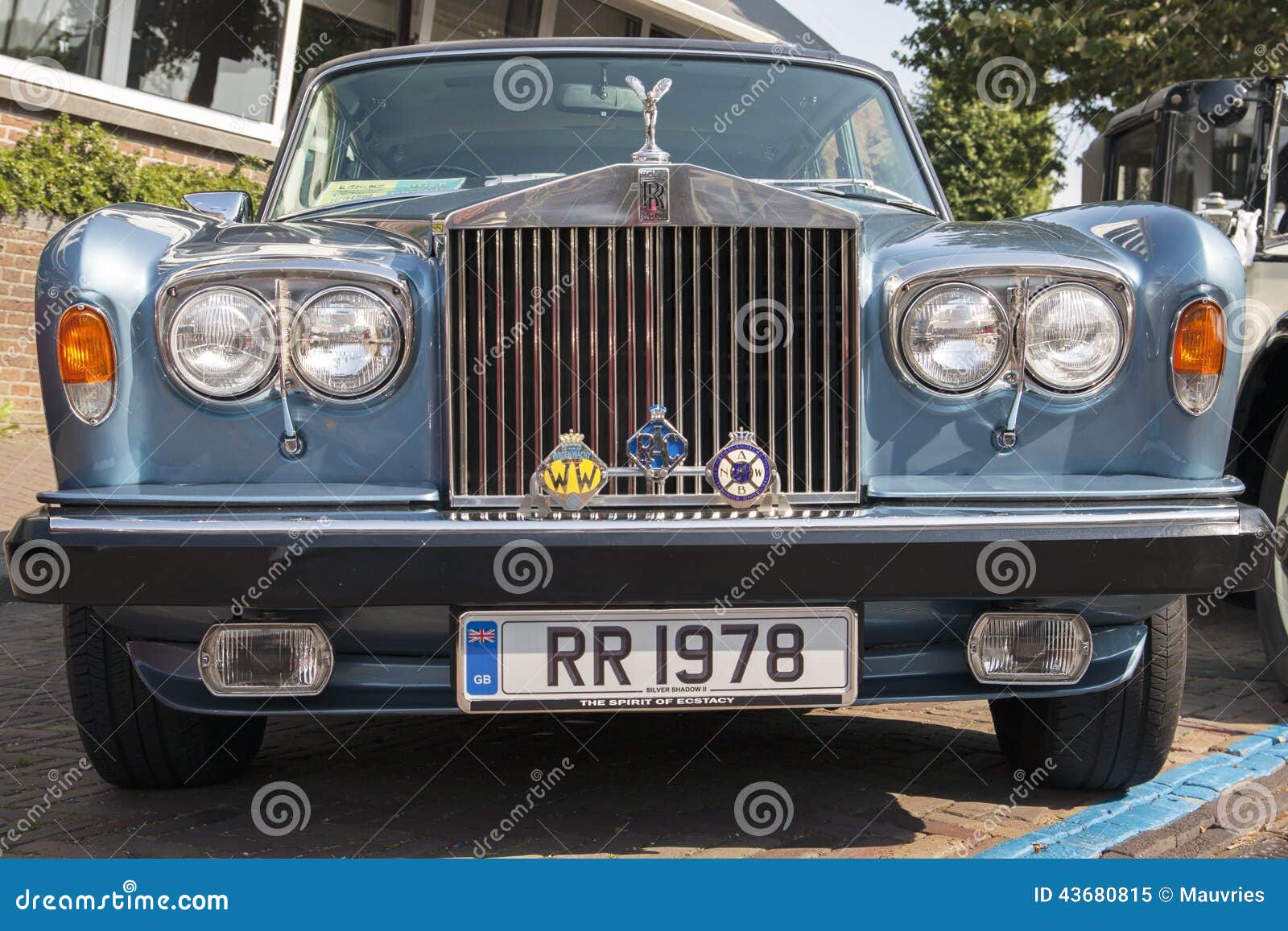 Blue rolls royce car. editorial image. Image of motor - 43680815