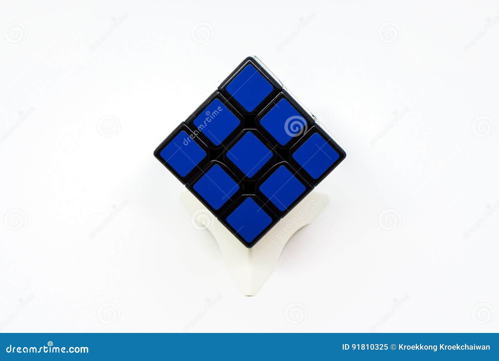 Blue Rubik Cube Editorial Photo | CartoonDealer.com #91810325
