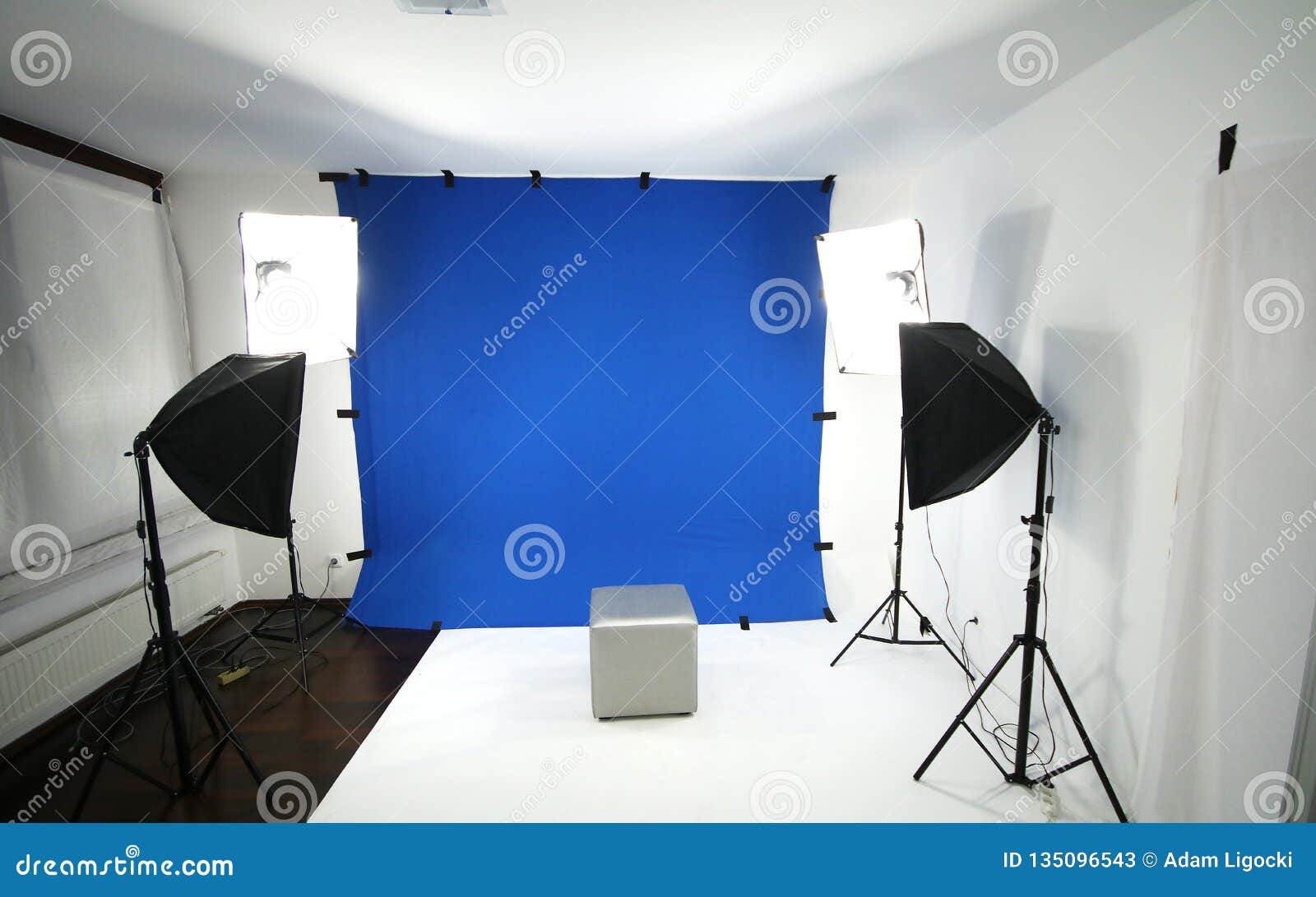 Blue screen studio stock image. Image of broadcast, film - 135096543