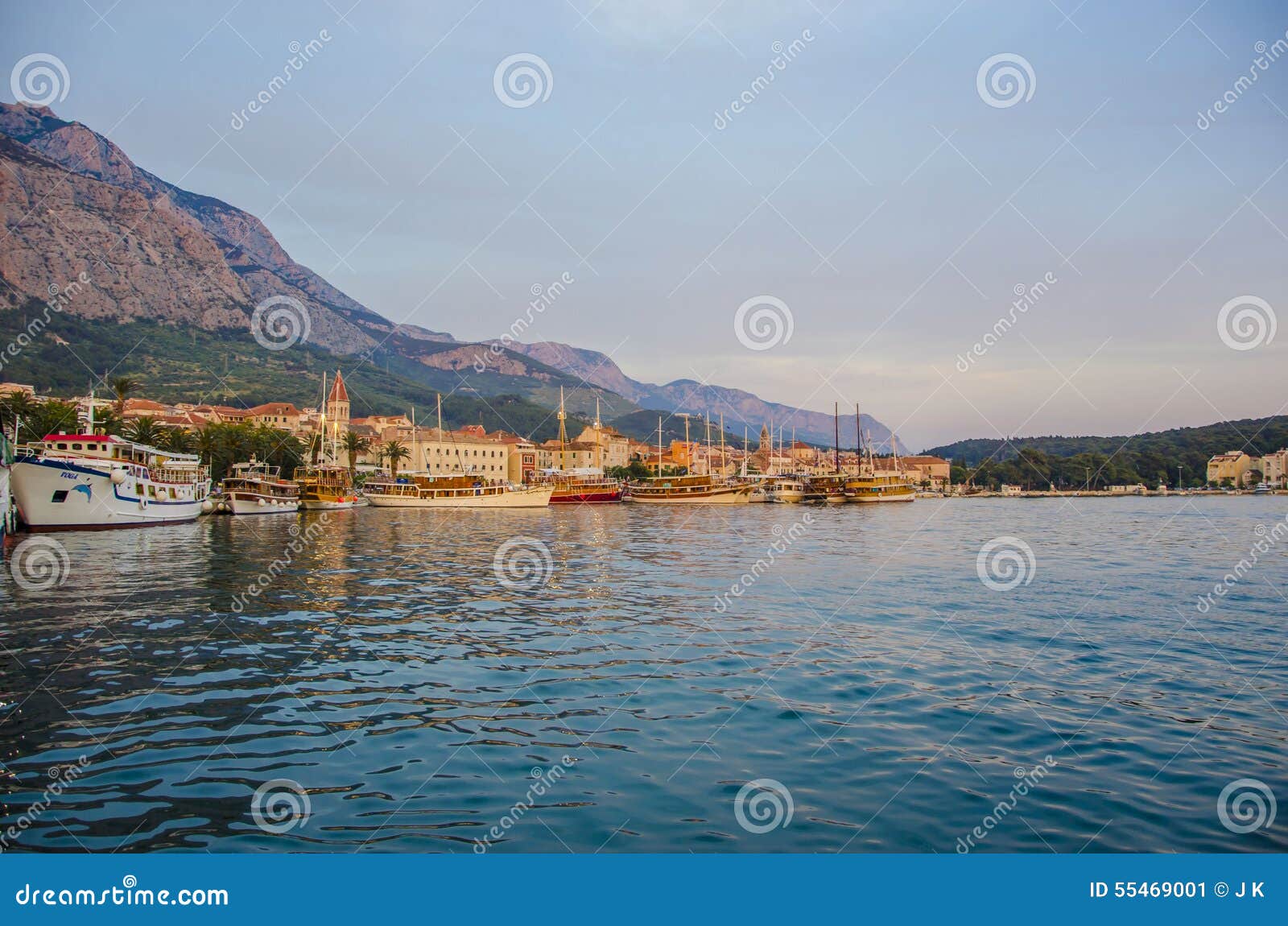 Clear Jadran Sea Stock Photography | CartoonDealer.com #141859370