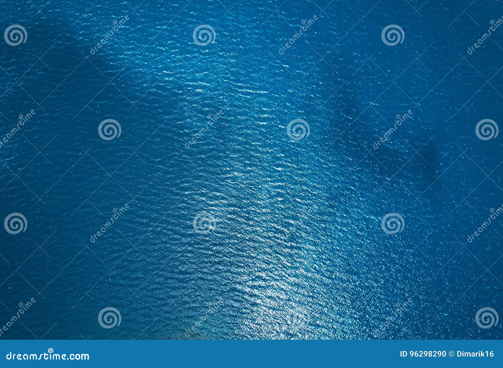 292 Ripple Effect Top View Transparent Water Stock Photos - Free ...