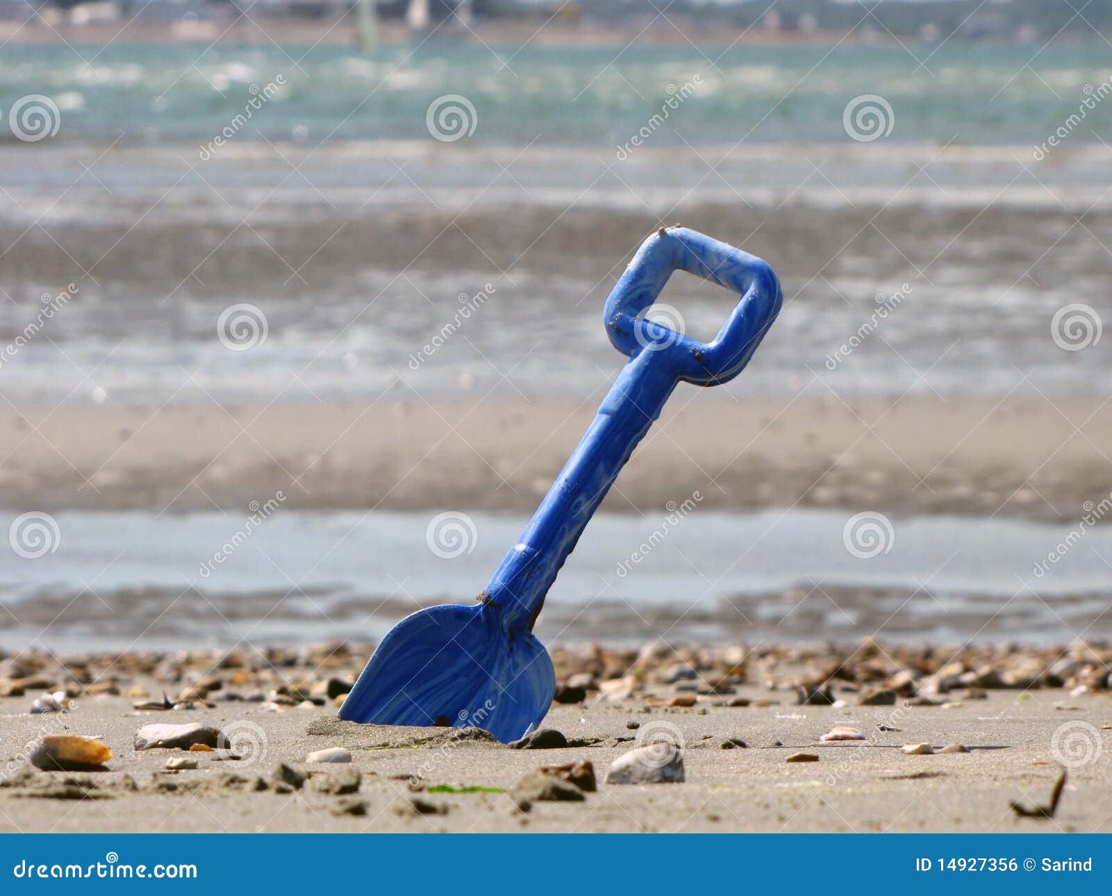 Blue Shovel in the Sea Sand Stock Photo - Image of games, objects: 14927356