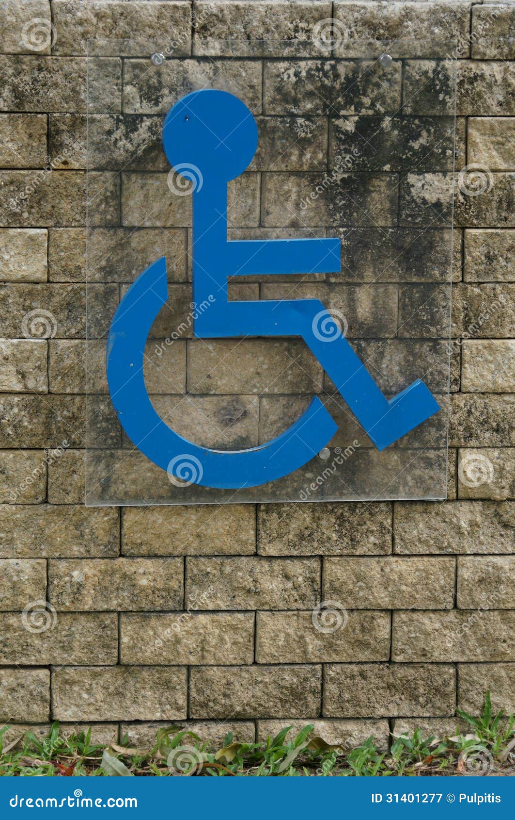 Blue Sign Of A Handicap Accessible Sign Picture. Image: 31401277