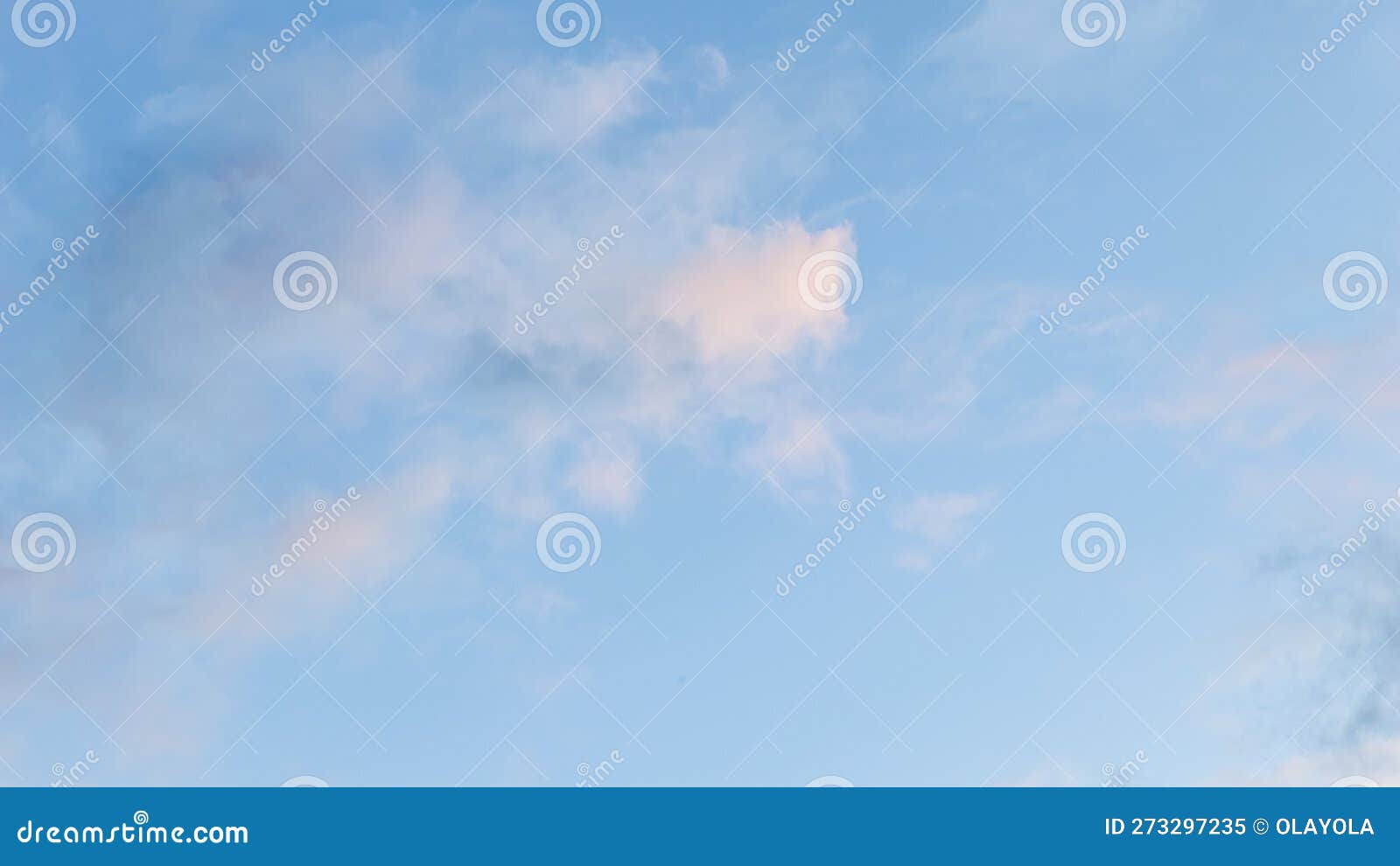 Blue Sky Background with Pale Pink Clouds at Sunset Stock Illustration ...