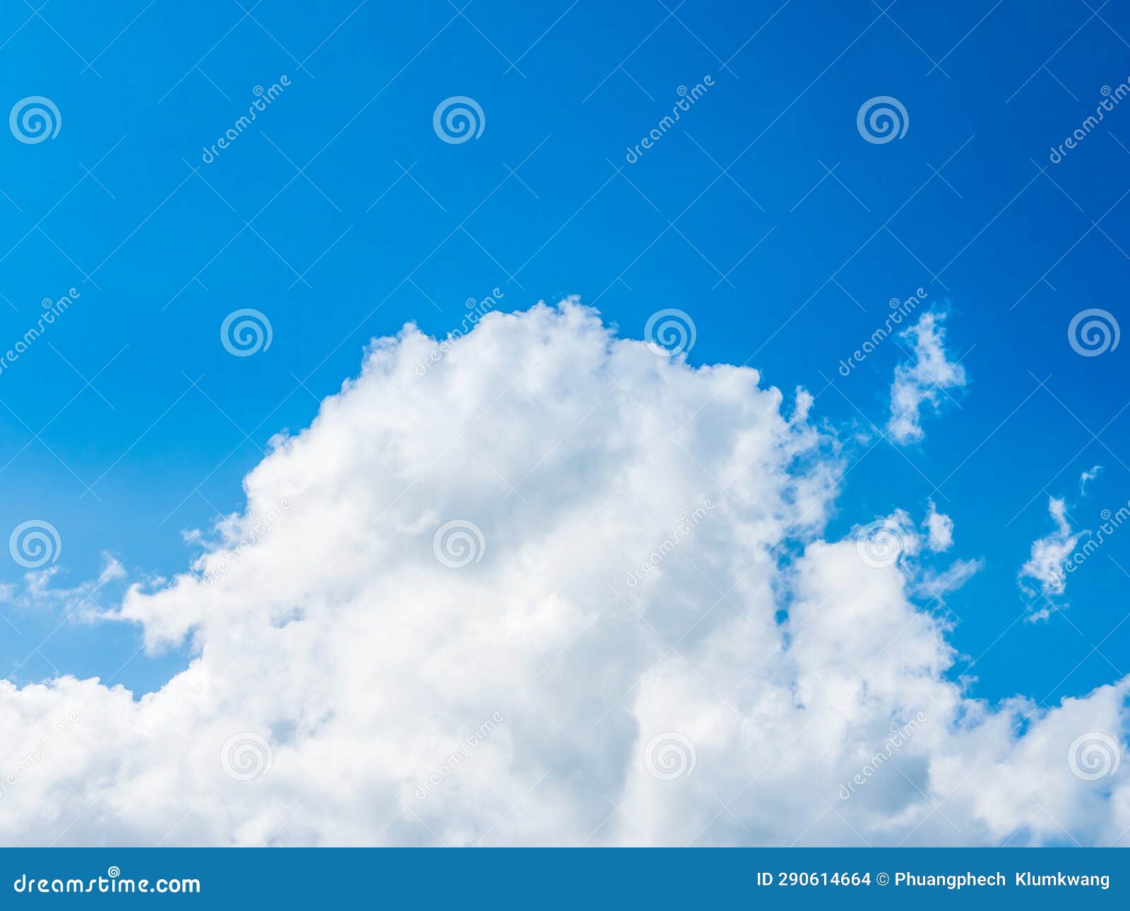 Blue Sky Background with Tiny Clouds Happy . Stock Photo - Image of cumulus, outdoor: 290614664
