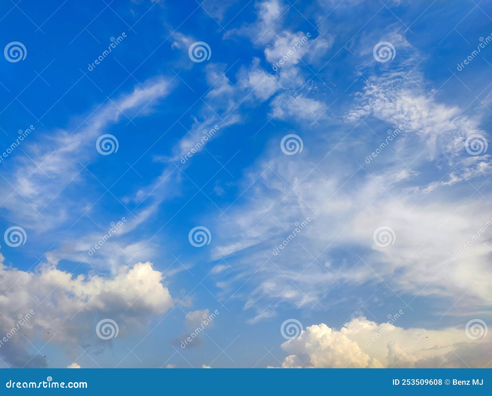 Blue Sky and Beautiful Clouds at Noon Stock Photo - Image of horizon ...