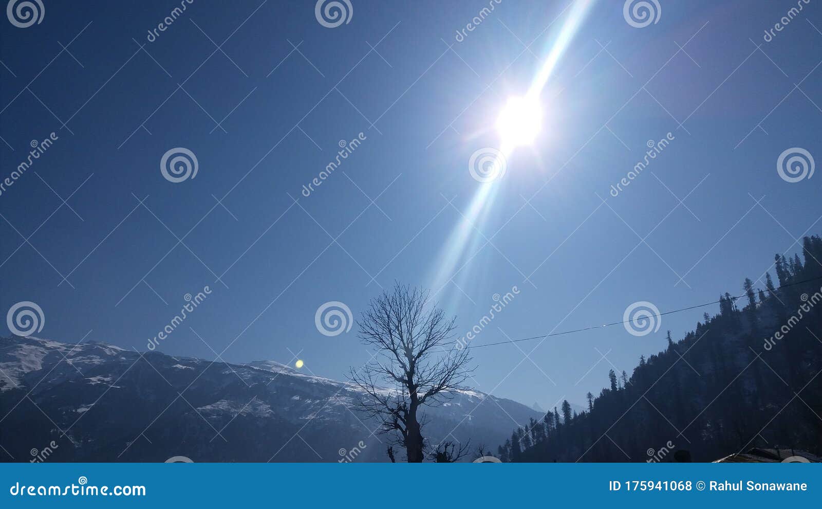 Blue Sky Beautiful Sun Manali Stock Photo - Image of manali, beautiful ...