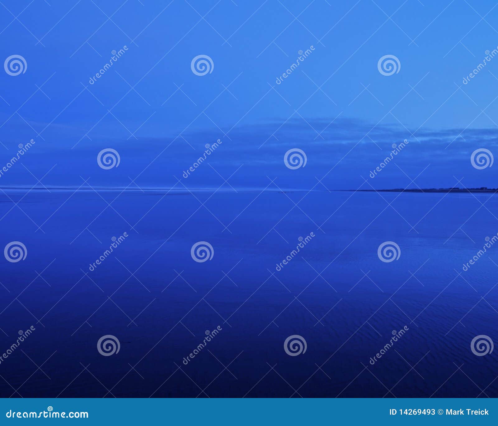 Blue Sky Blue Sand stock image. Image of calming, pacific - 14269493