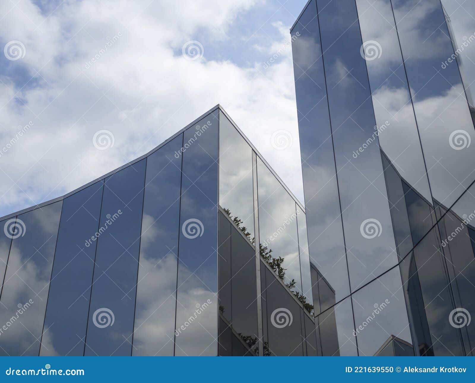 Blue Sky with Clouds and Its Reflection in Modern Glass Architecture ...