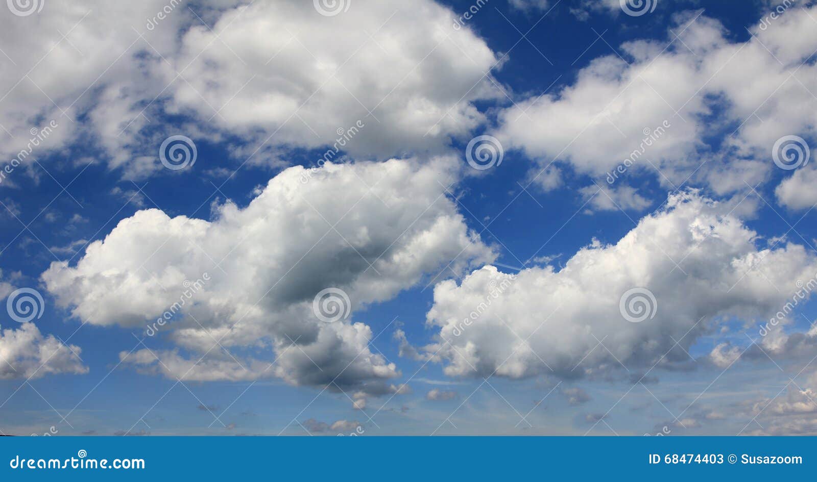 Blue Sky with Cumulus Clouds Stock Image - Image of meteorology ...