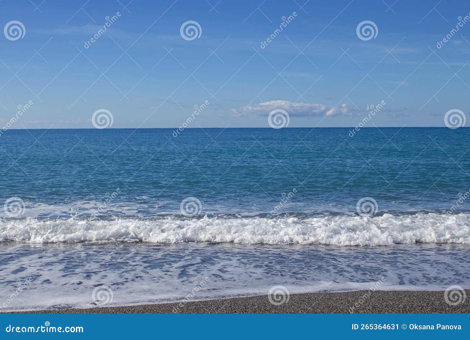Blue Sky and Ocean. Deep Blue Ocean Panorama Stock Image - Image of ...