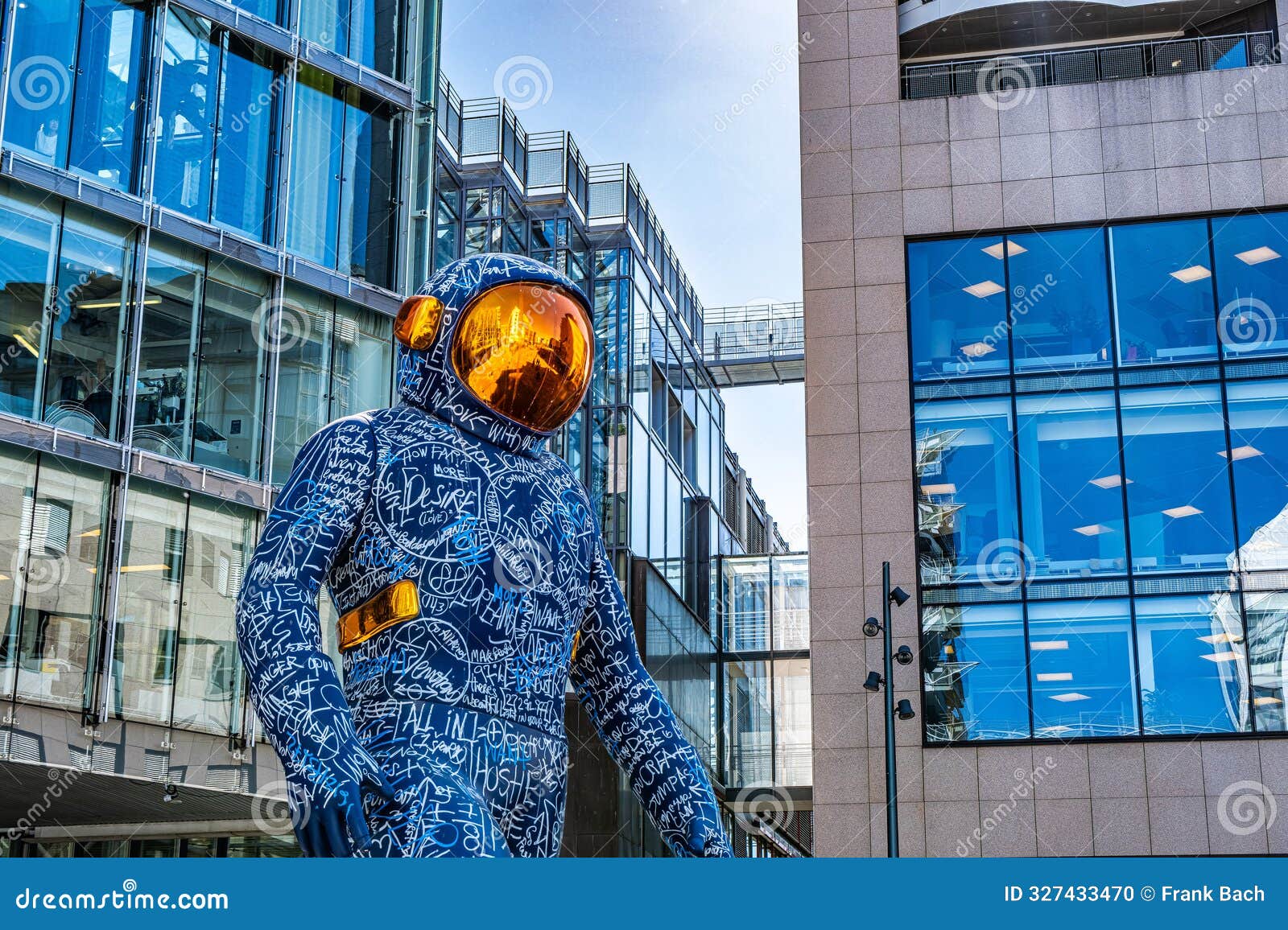 Blue Spaceman Statue Monument in Aker Brygge, Oslo Norway Editorial ...