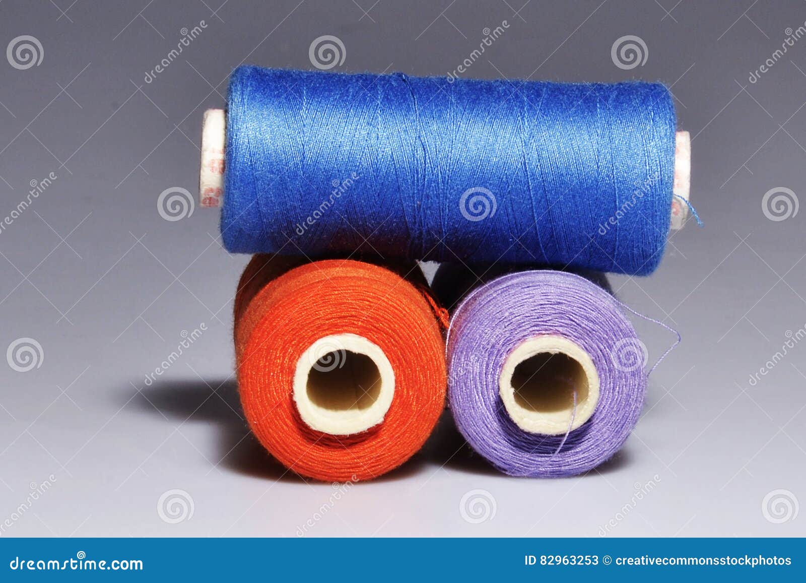 Blue String Picture. Image: 82963253