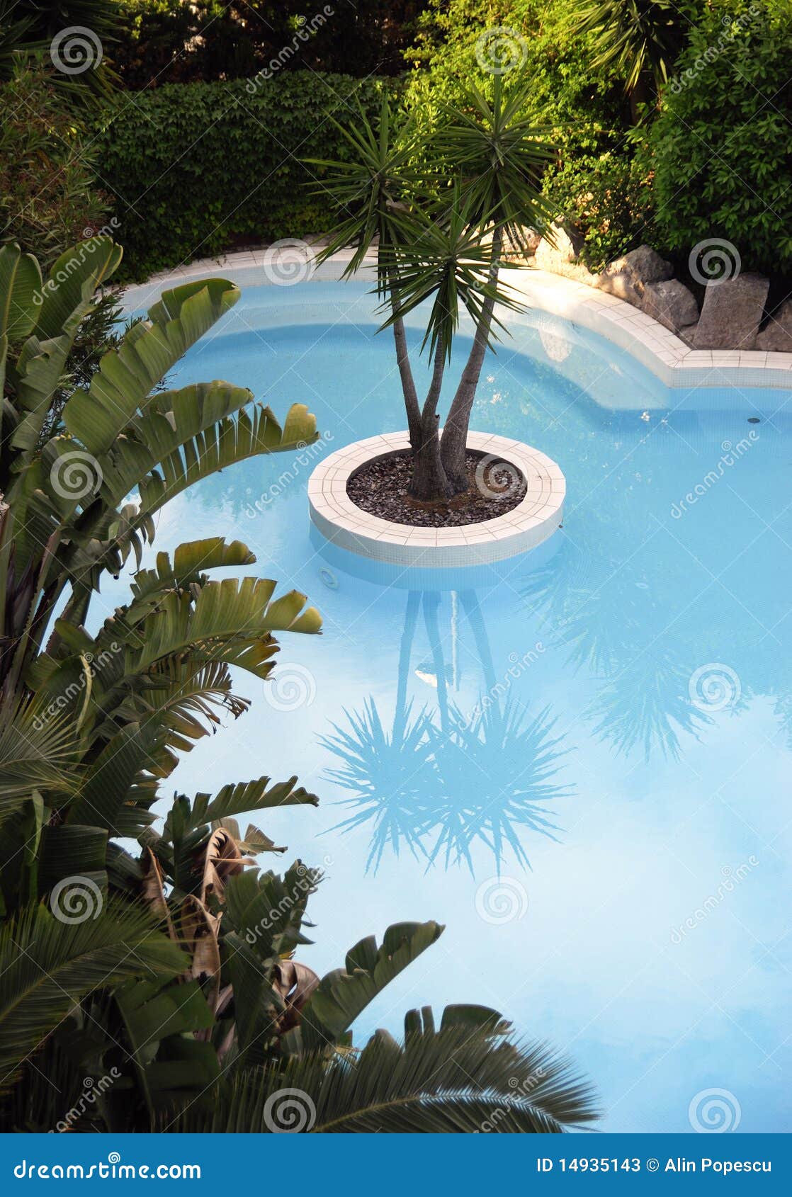 Blue swimming pool stock image. Image of clean, blue - 14935143