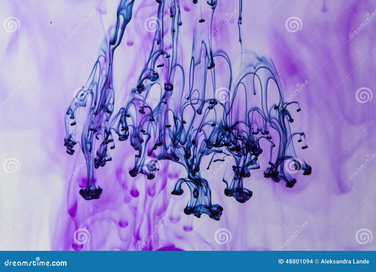 Blue and Violet Liquid in Water Stock Photo - Image of colour, growth ...