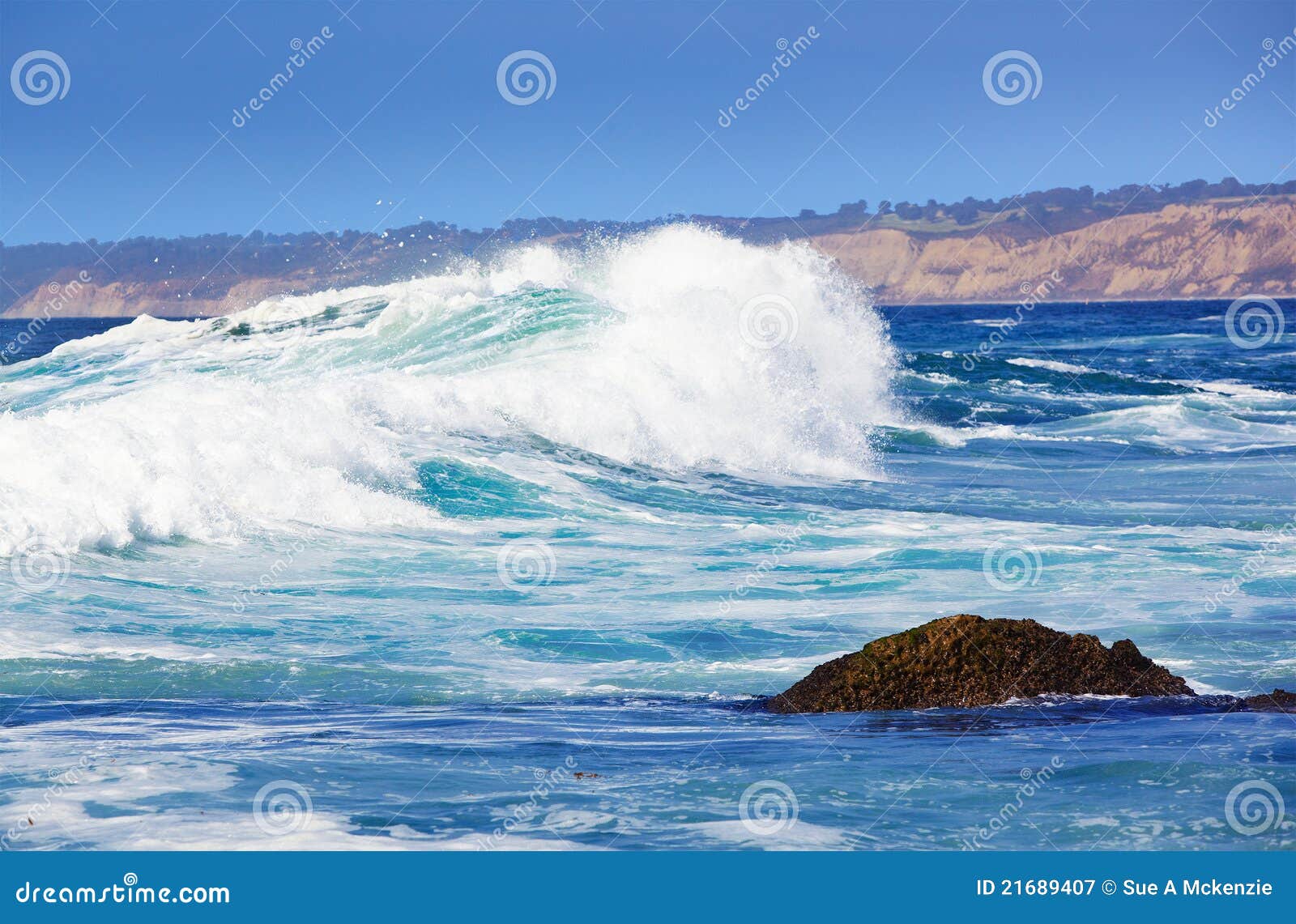 Blue Wave Breaks on La Jolla California Beach Stock Image - Image of ...