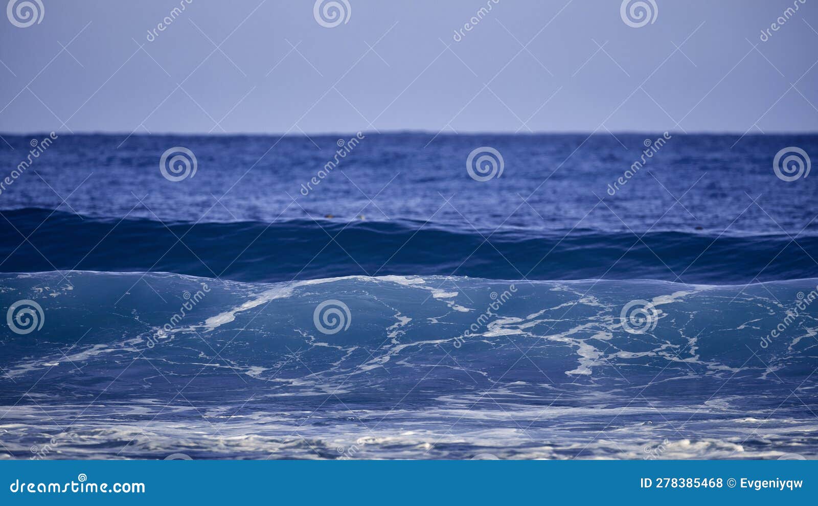 Blue Wave, Clear Water and Spray on the Atlantic Ocean Stock Photo ...
