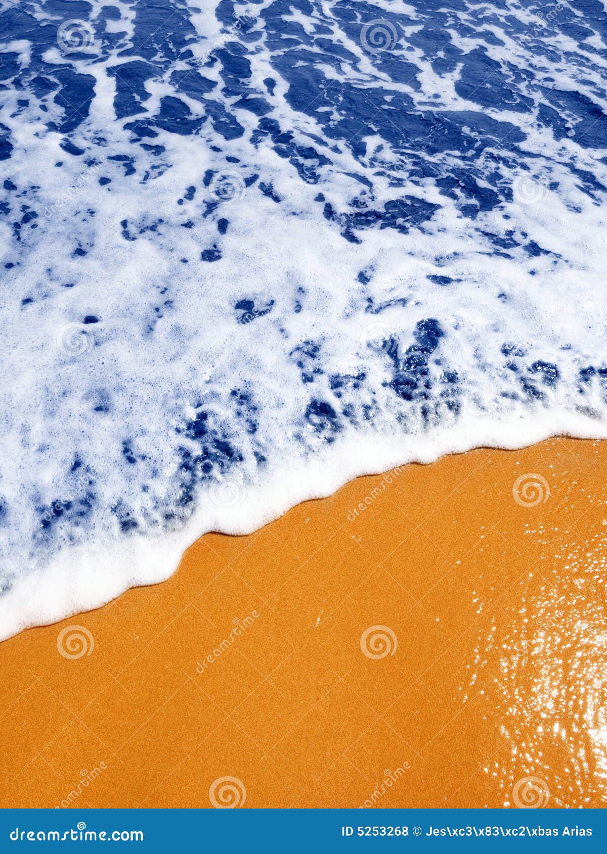 Blue Waves on the Gilded Sand Stock Photo - Image of beach, water: 5253268